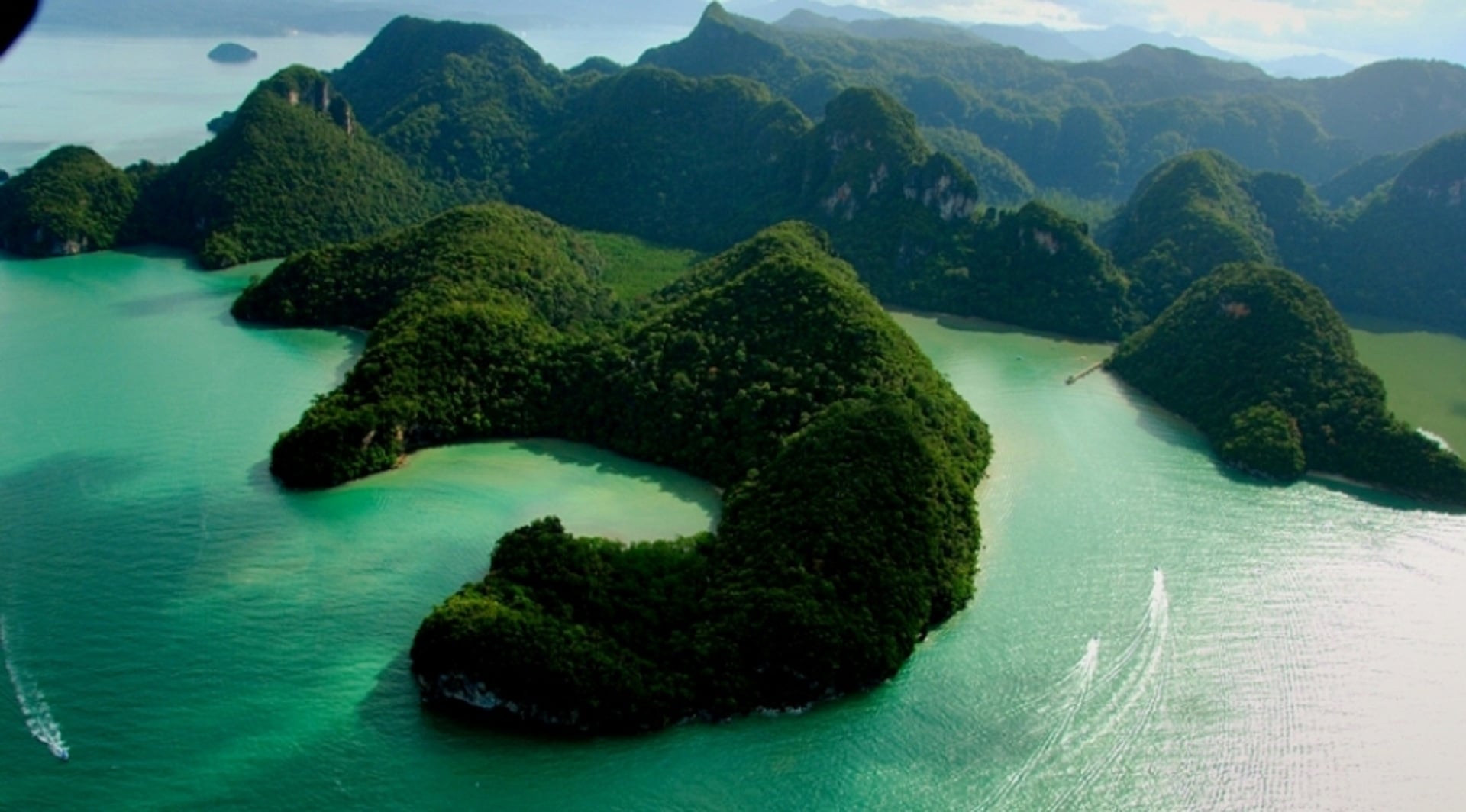 Langkawi’s UNESCO Geoparks By Helicopter - Luxury experience day trip ...